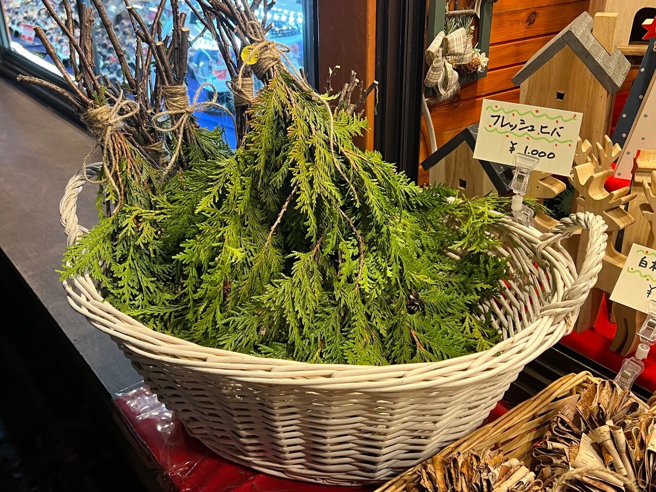 札幌のミュンヘン・クリスマス市 2024の魅力溢れるグッズ屋台の紹介 | まるっと円山
